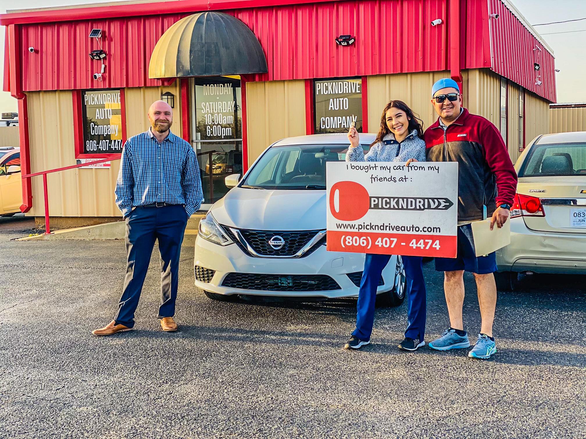 About Us | Car Dealer in Lubbock, Texas | Vehicle Dealer | PickNDrive Auto