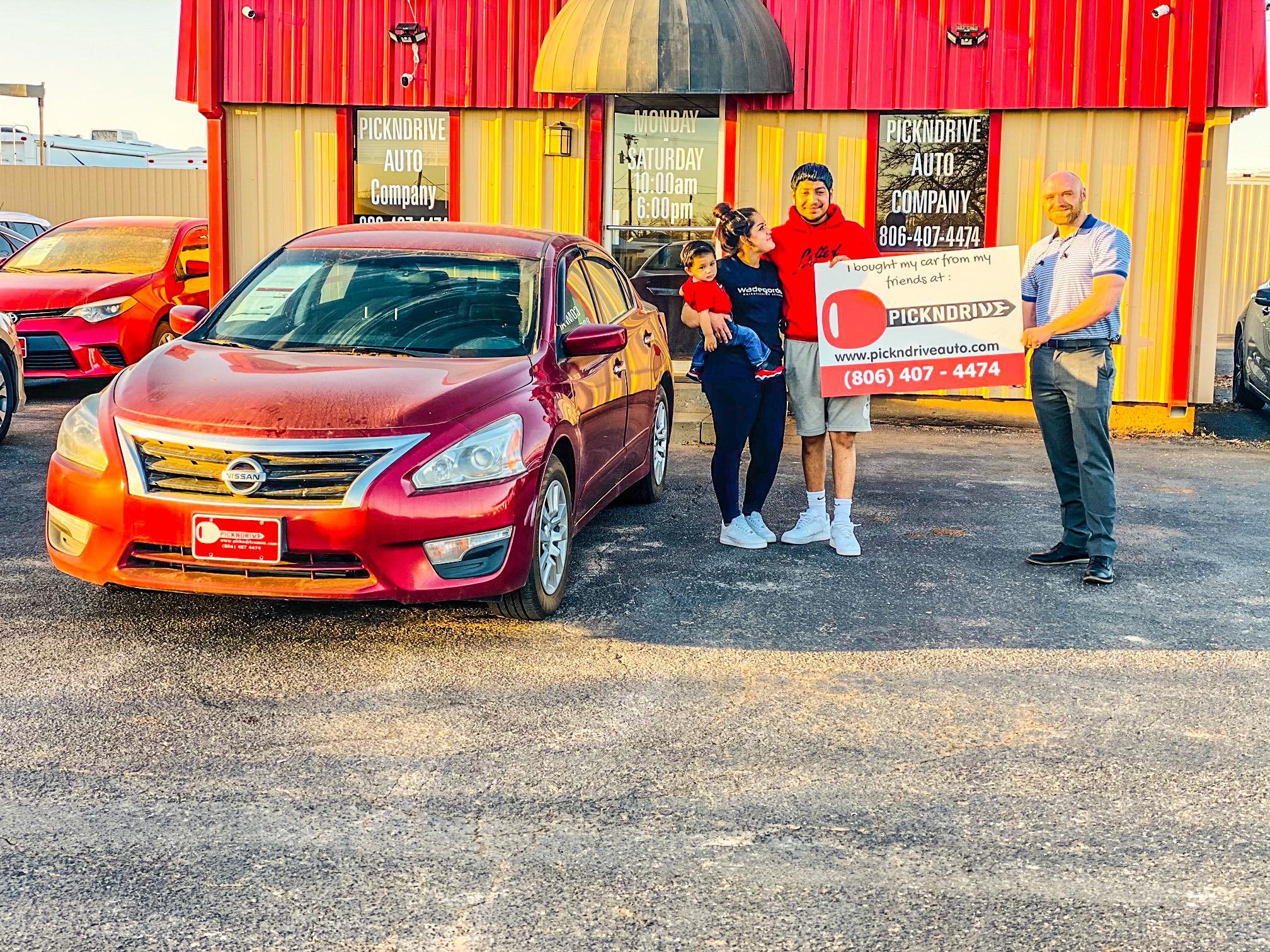 About Us | Car Dealer in Lubbock, Texas | Vehicle Dealer | PickNDrive Auto