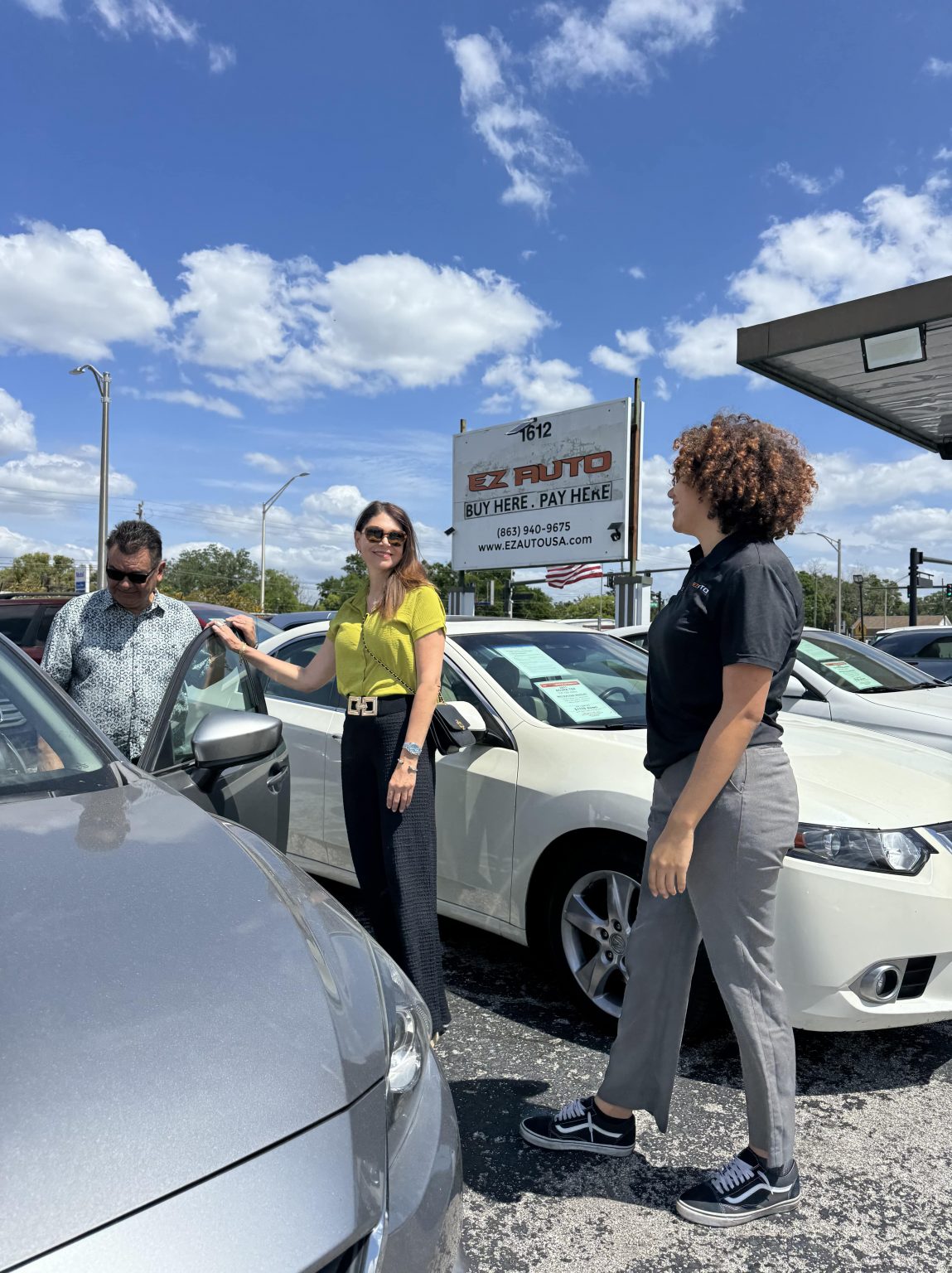 Buy Here Pay Here Dealerships - EZ AUTO Lakeland